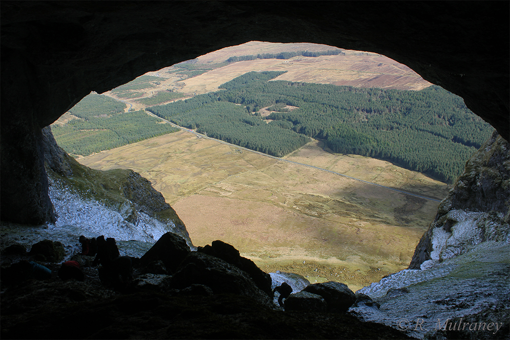 Diarmuid and Grainne’s Cave – Caves Of Ireland